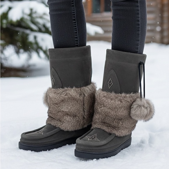 Manitobah Mukluks | Shoes | Manitobah Mukluks Waterproof Snowy Owl ...